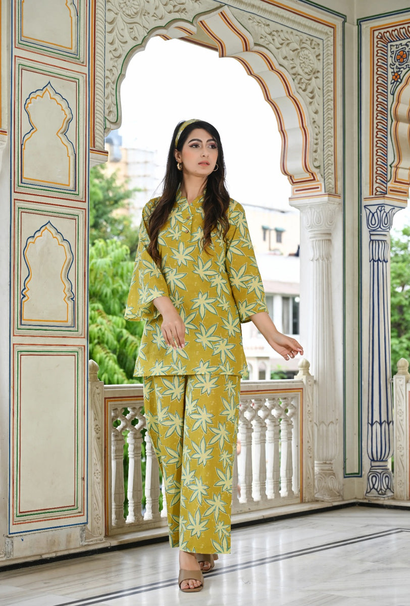 Star yellow printed cotton co-ord set – Aruwa Fashion
